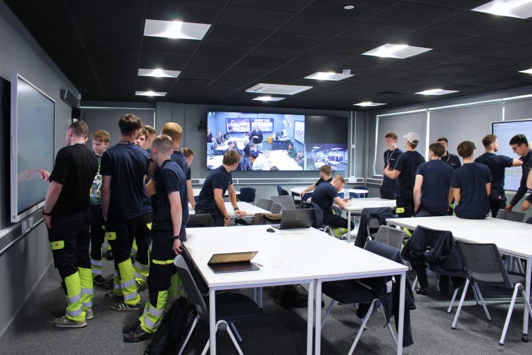 North Lindsey College – College Unveils Immersive Classroom for Smarter ...